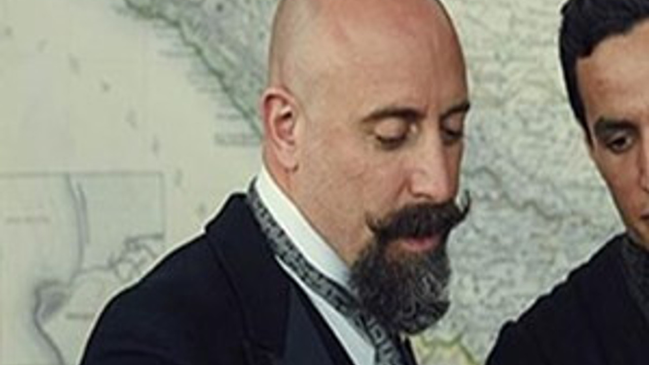 Halit Ergenç'in Ali & Nino imajı şaşırttı!