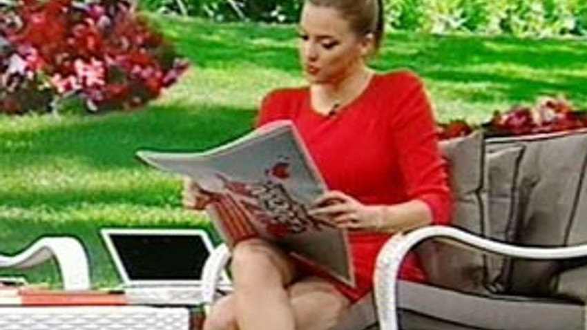 HAFTA SONU EKRANINA 'FISTIK' DÜŞTÜ! SİMGE FISTIKOĞLU'NDAN MİNİ AÇILIMI!