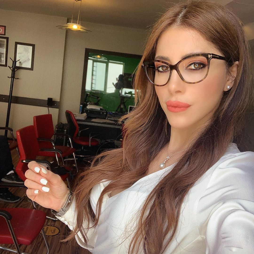 Ela Rümeysa Cebeci paylaşımlarıyla gündem oldu! - Sayfa 50