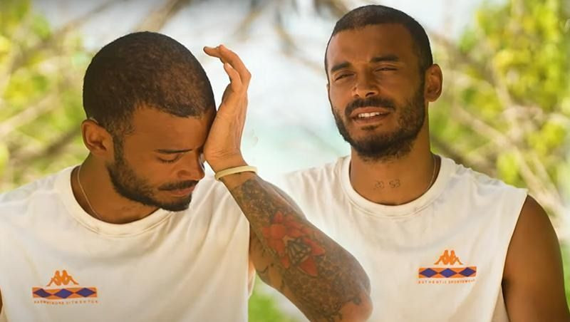 Survivor'da bomba yasak aşk iddiası! Bu sefer başrol Efecan Dianzenza ve Yağmur Banda!