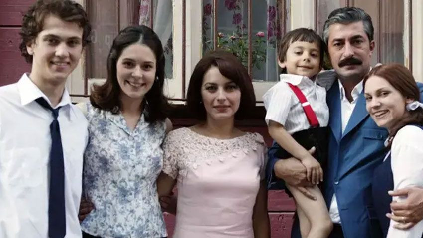 Küçük Osman’ı gören tanıyamıyor! Öyle Bir Geçer Zaman Ki’nin yıldızı ...