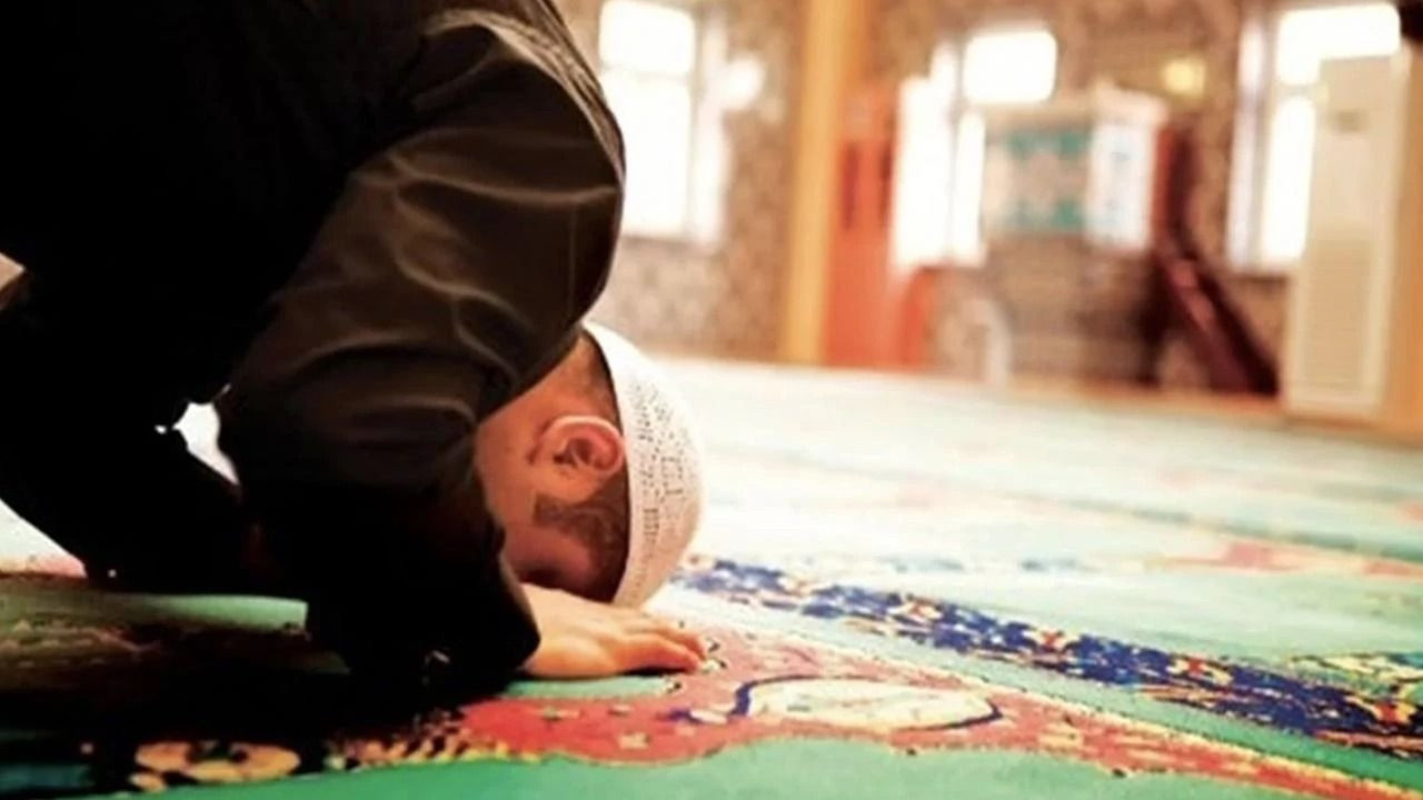 Berat Gecesi 14 Rekat Namaz Nasıl Kılınır? Berat Kandili Namazı Niyeti ...