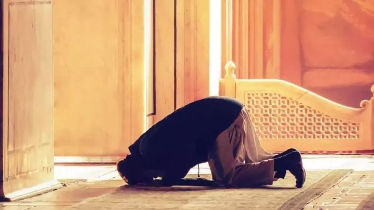 12 Rekat Namaz Nasıl Kılınır? 12 Rekat Nafile Hacet Namazının Kılınışı